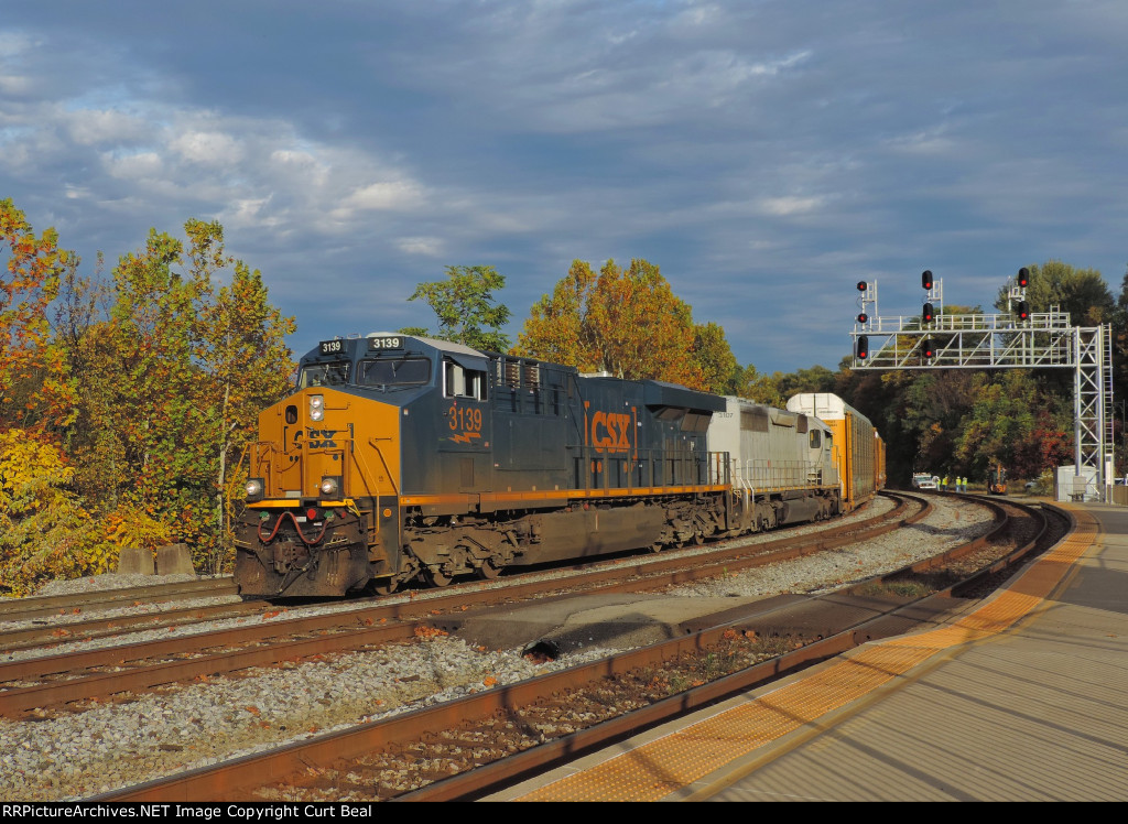 CSX 3139 and CEFX 3107